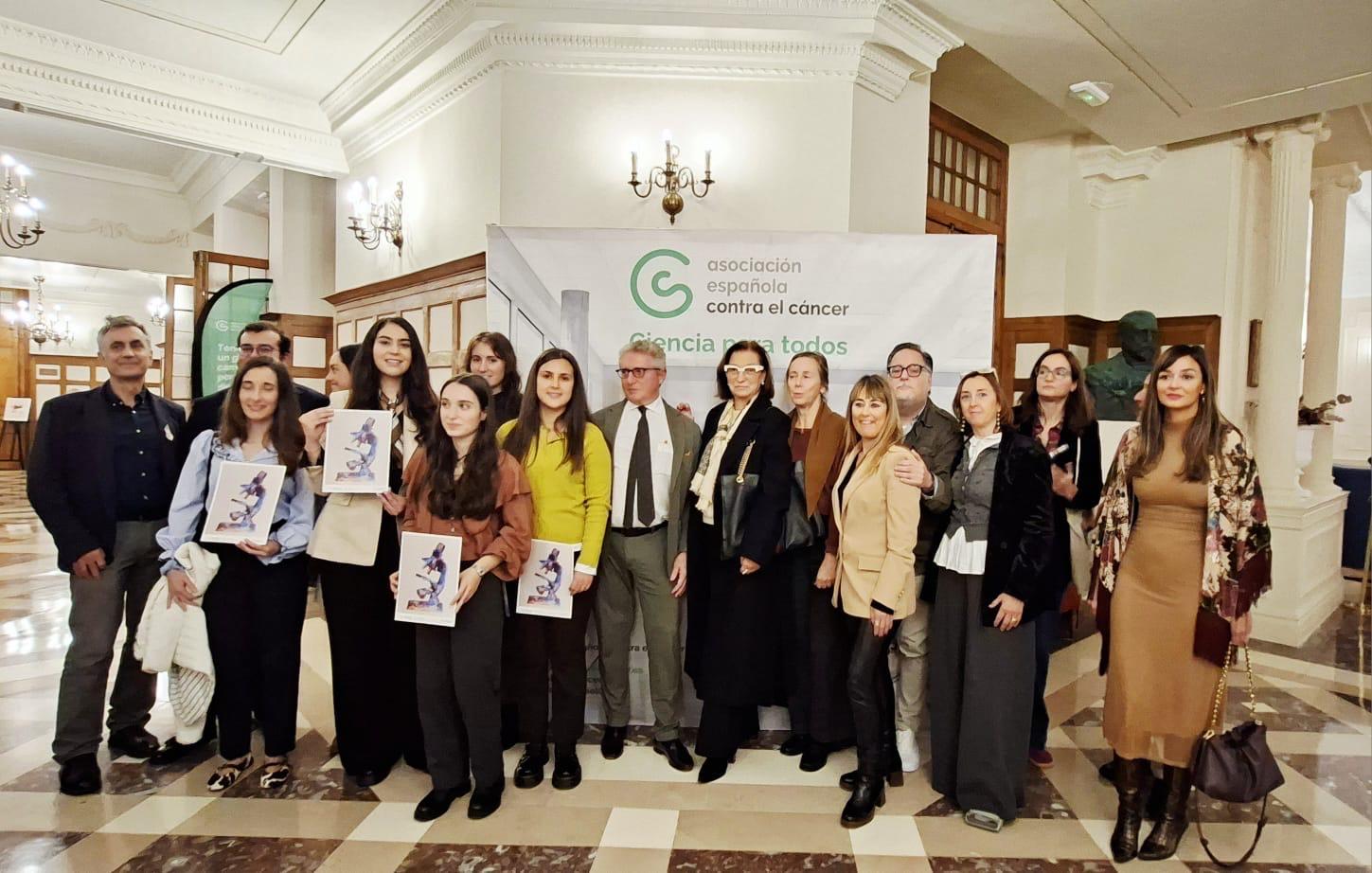 Más de 236.000 euros en ayudas a la investigación oncológica para 2025 ...